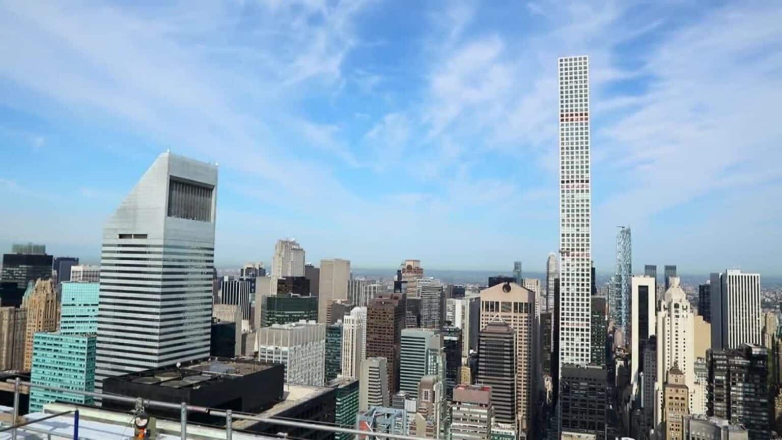 What is Hostile Architecture? 25 Examples of Defensive Architecture ...