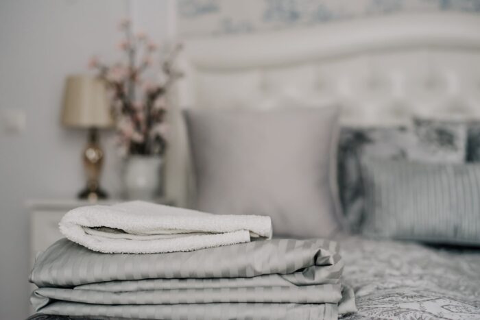 Best Luxury Bedding Brands - Archute