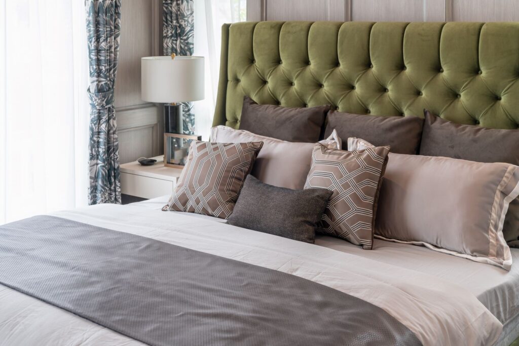 Best Luxury Bedding Brands - Archute