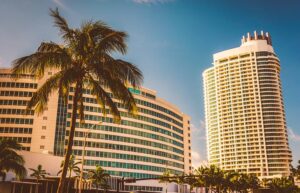 Miami Architecture Guide: Art Deco, Miami Modern & More - Archute