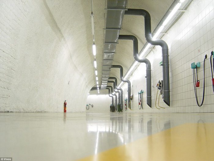 15 Luxurious Underground Bunkers Around the World - Archute