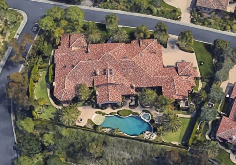 Where Does Canelo Alvarez Live? Inside His £6M Home - Archute