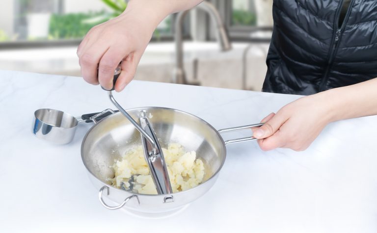 What Is the Best Food Mill to Cater to Different Cooking Needs? - Archute