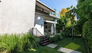 Famous Youtuber Homes: Where Does Danny Duncan Live? - Archute