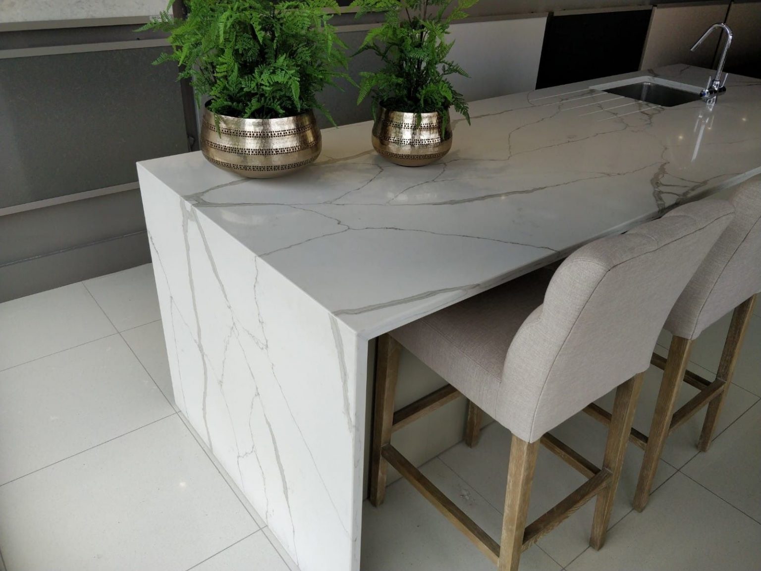 Best Peel and Stick Countertop to Revamp Your Surfaces - Archute