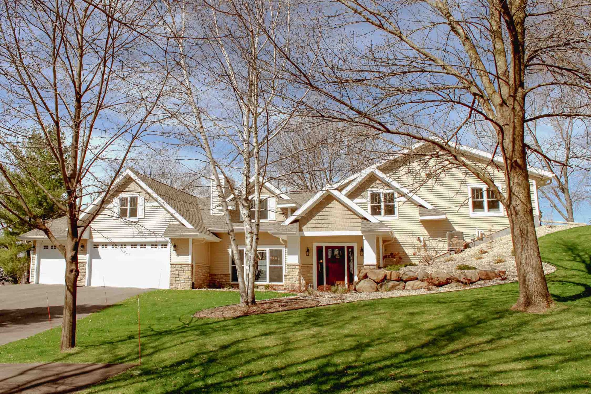 Ranch House Exterior Remodel Tips, Ideas, & Makeover Cost - Archute