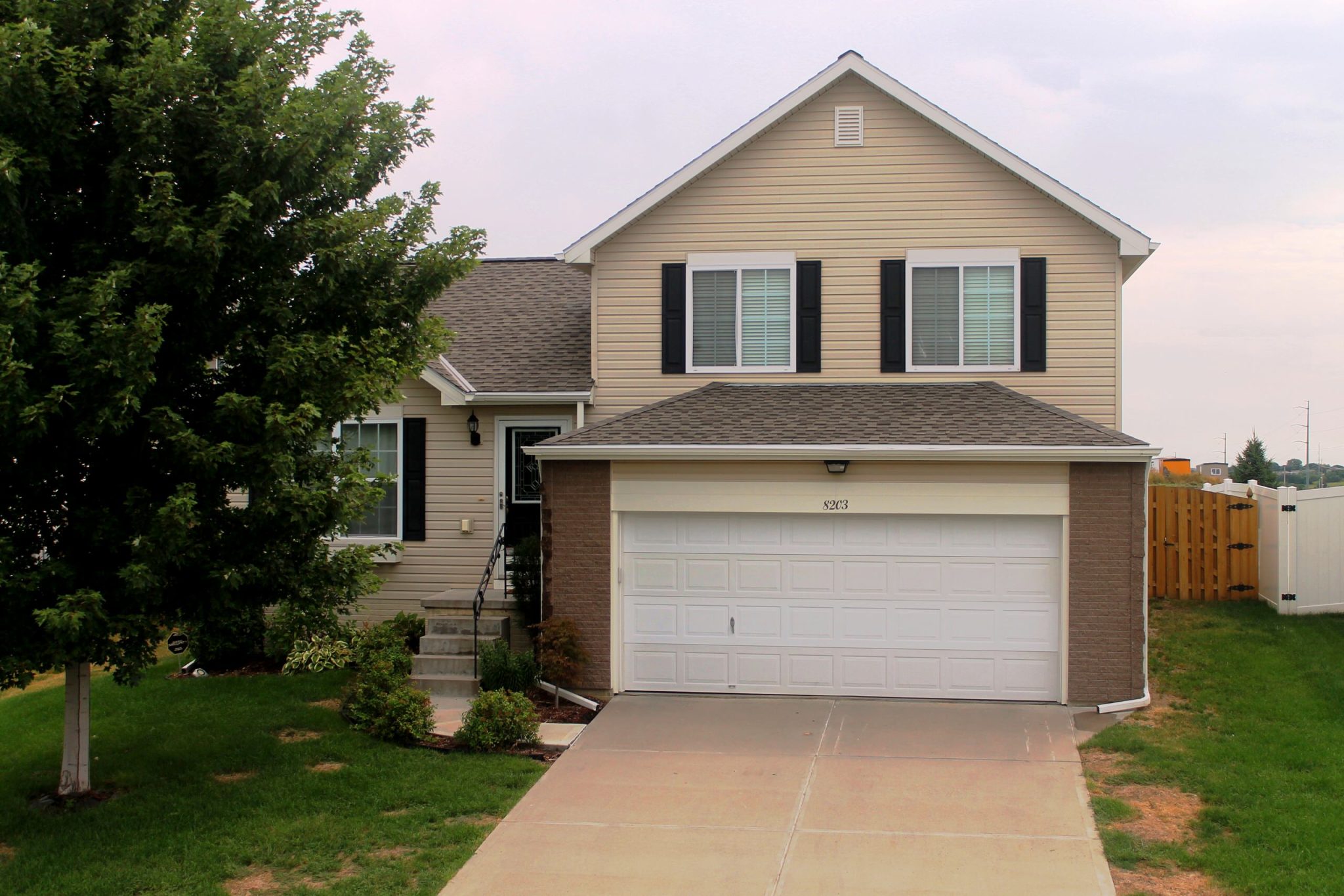 Split Level Exterior Remodel Tips, Ideas, & Makeover Cost - Archute