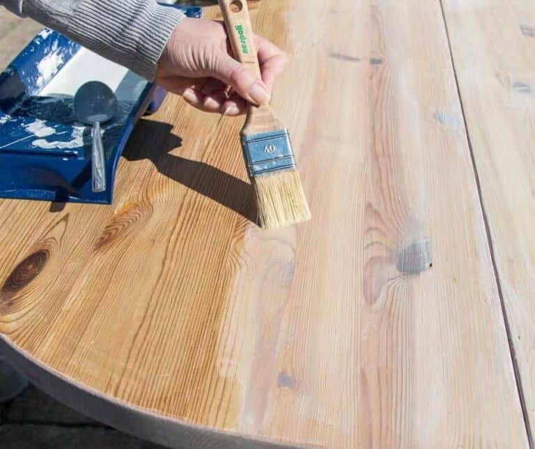 Best White Wood Stain And How It Looks On Different Woods - Archute