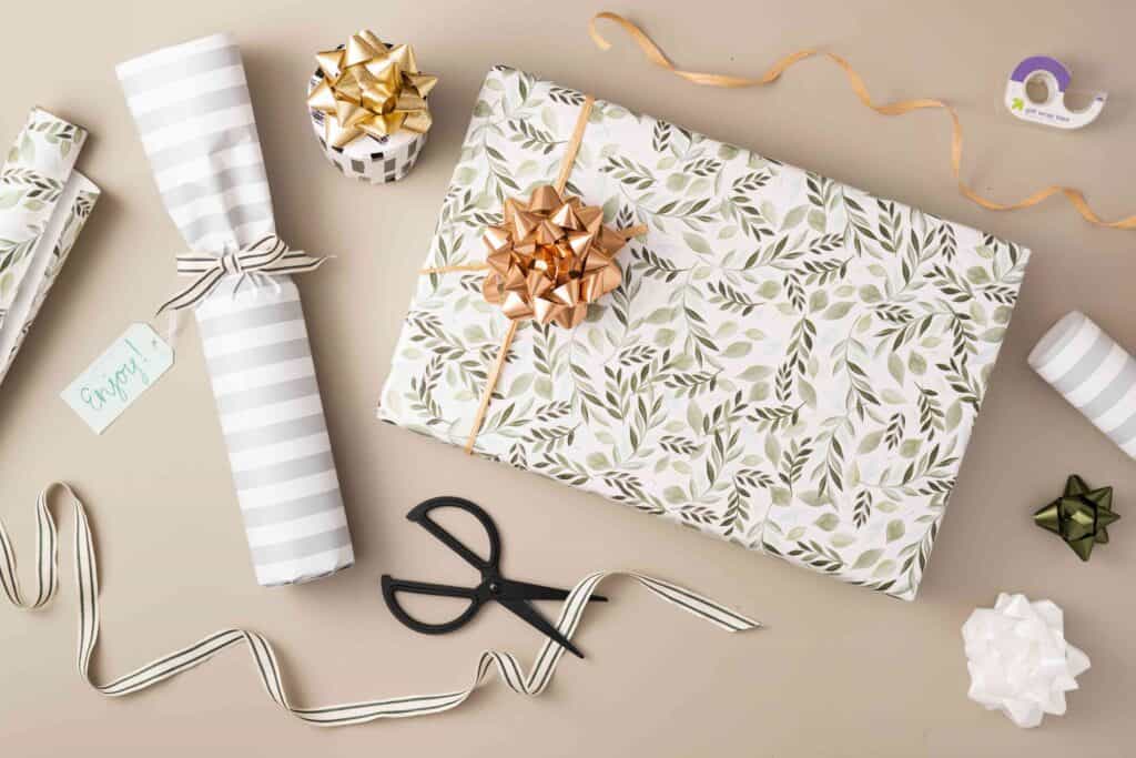 How To Wrap Odd-Shaped Gifts- Step-By-Step Guide - Archute