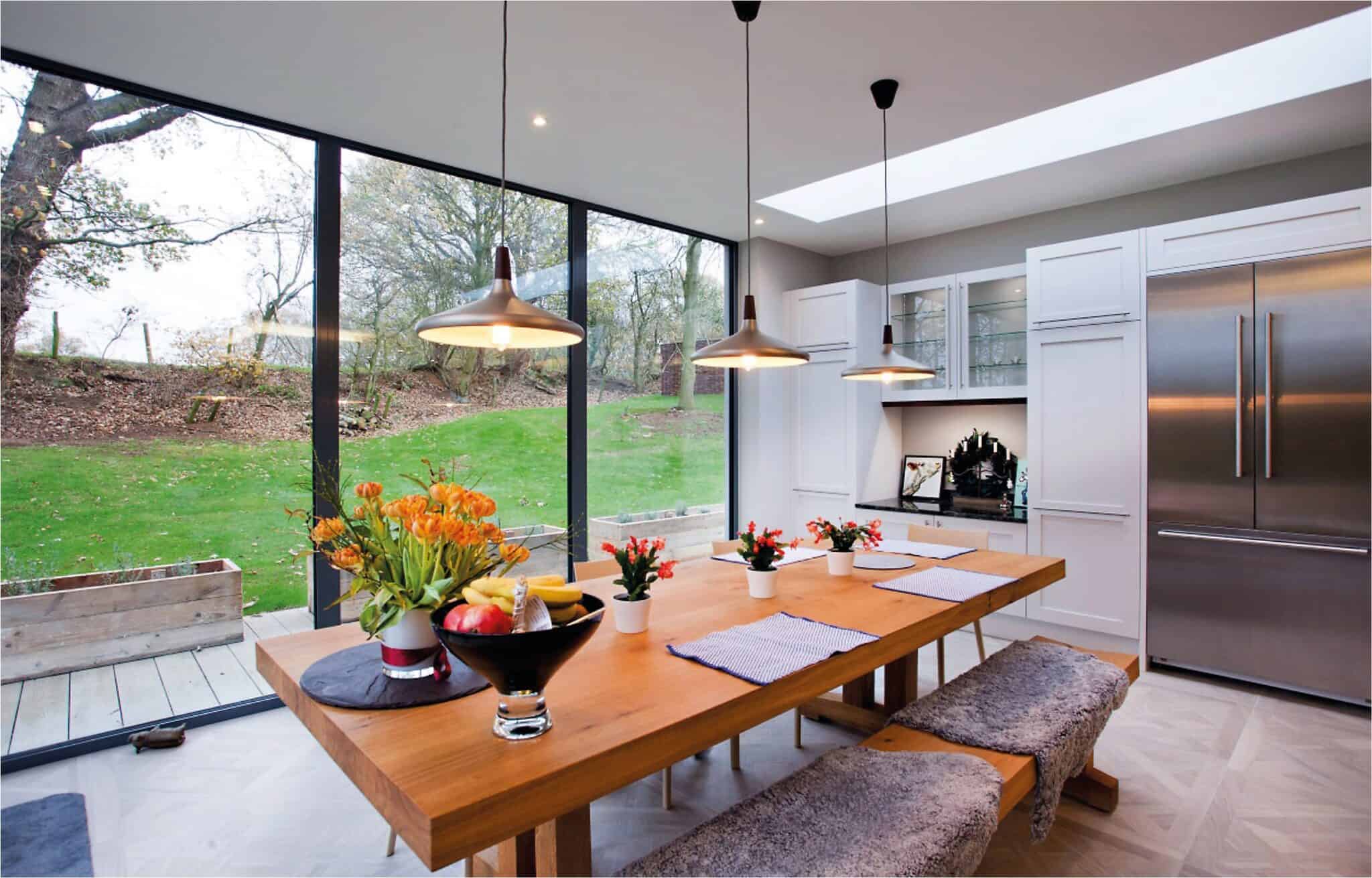 10 Window Design Ideas: Mastering Light, Privacy, And Aesthetics - Archute