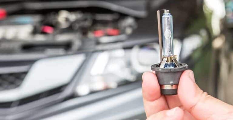 How Much Electricity Does a Light Bulb Use? - Archute