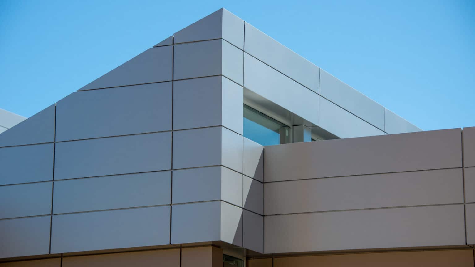 Integrating Sustainable Metal Cladding Into Eco-Friendly Buildings ...