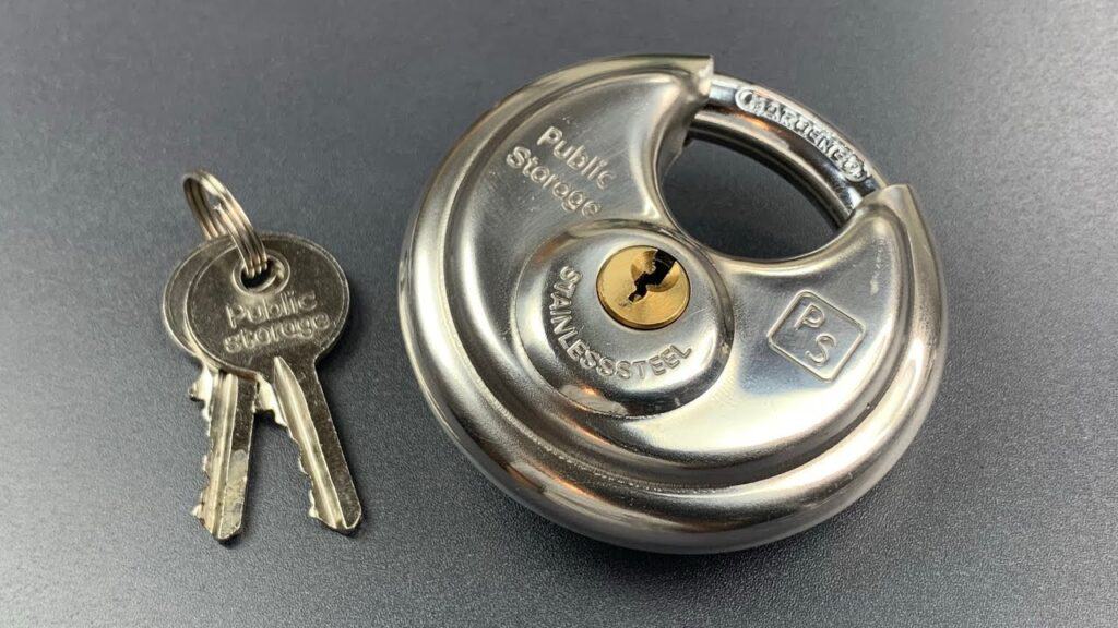 5 Best Storage Unit Locks for Your Storage Units - Archute