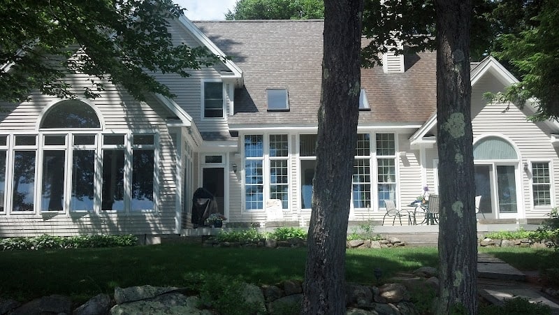 Where Does Adam Sandler Live and How Big is His House? - Archute