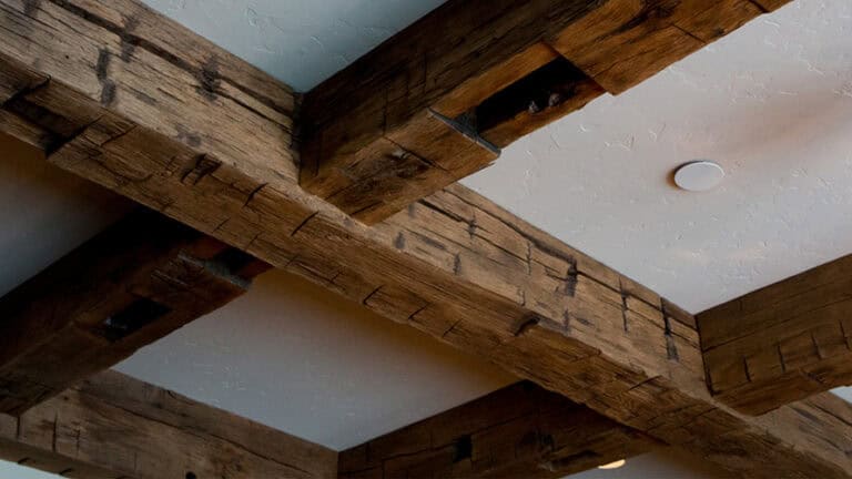 Reclaimed Wood Preserving The Past By Turning Trash To Treasure - Archute