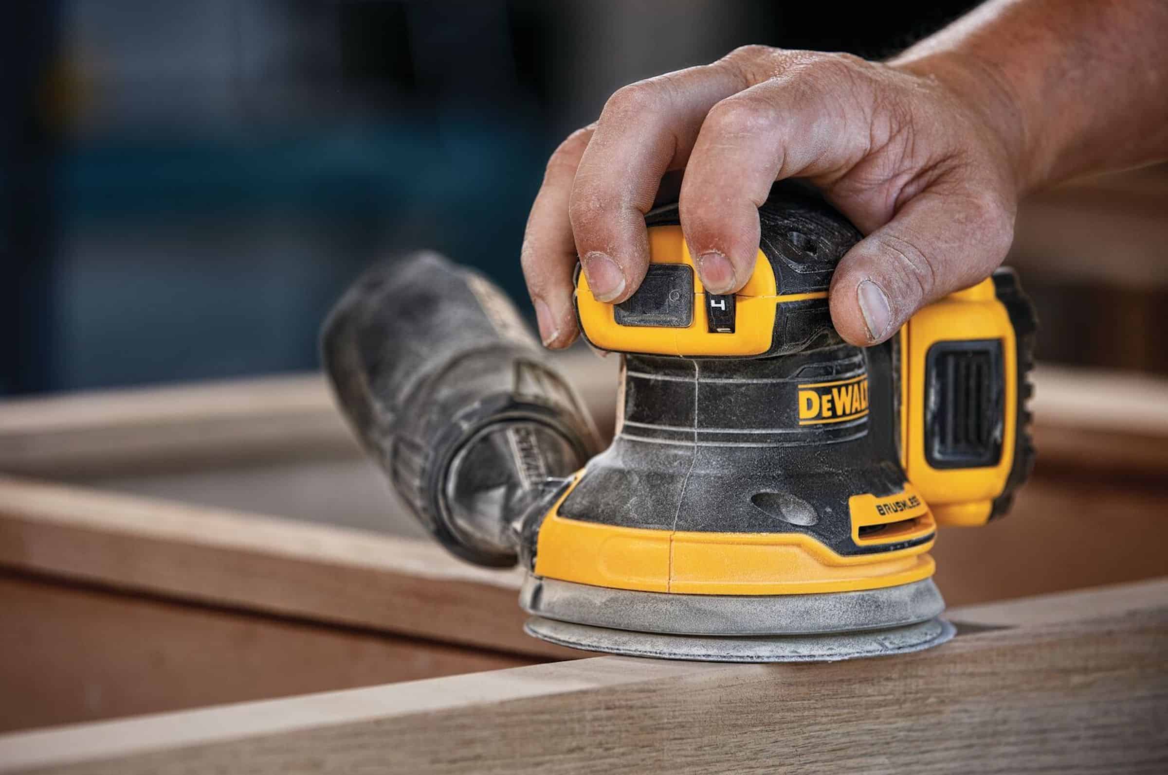 19 Must-Have Woodworking Tools For Beginner DIY Projects - Archute