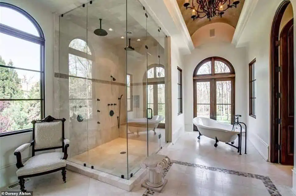 Where Does Cardi B Live? Inside Her Property Portfolio - Archute