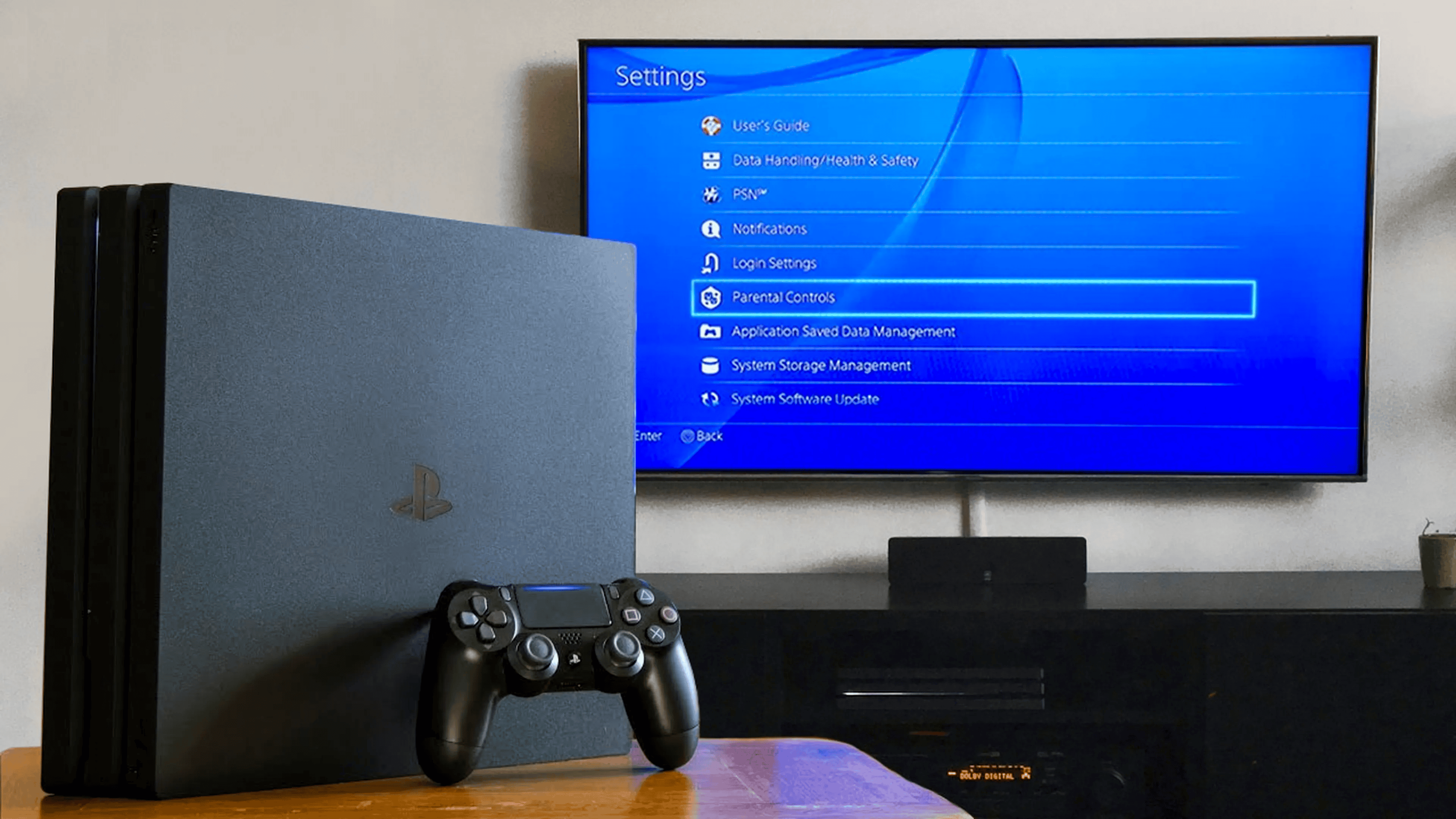 How Much Electricity Does a PS4 Use on Average? - Archute